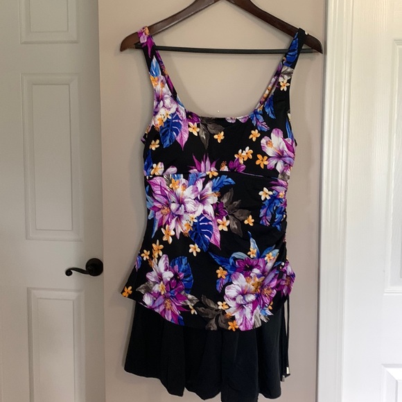 rose marie reid | Swim | Rose Marie Reed One Piece Swim Suit | Poshmark